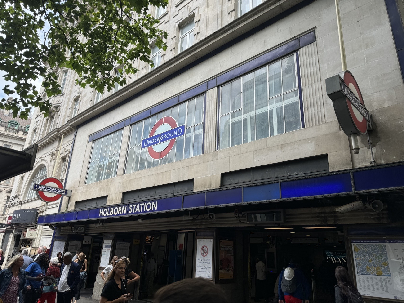 The Hidden London Tour | Whee Wander